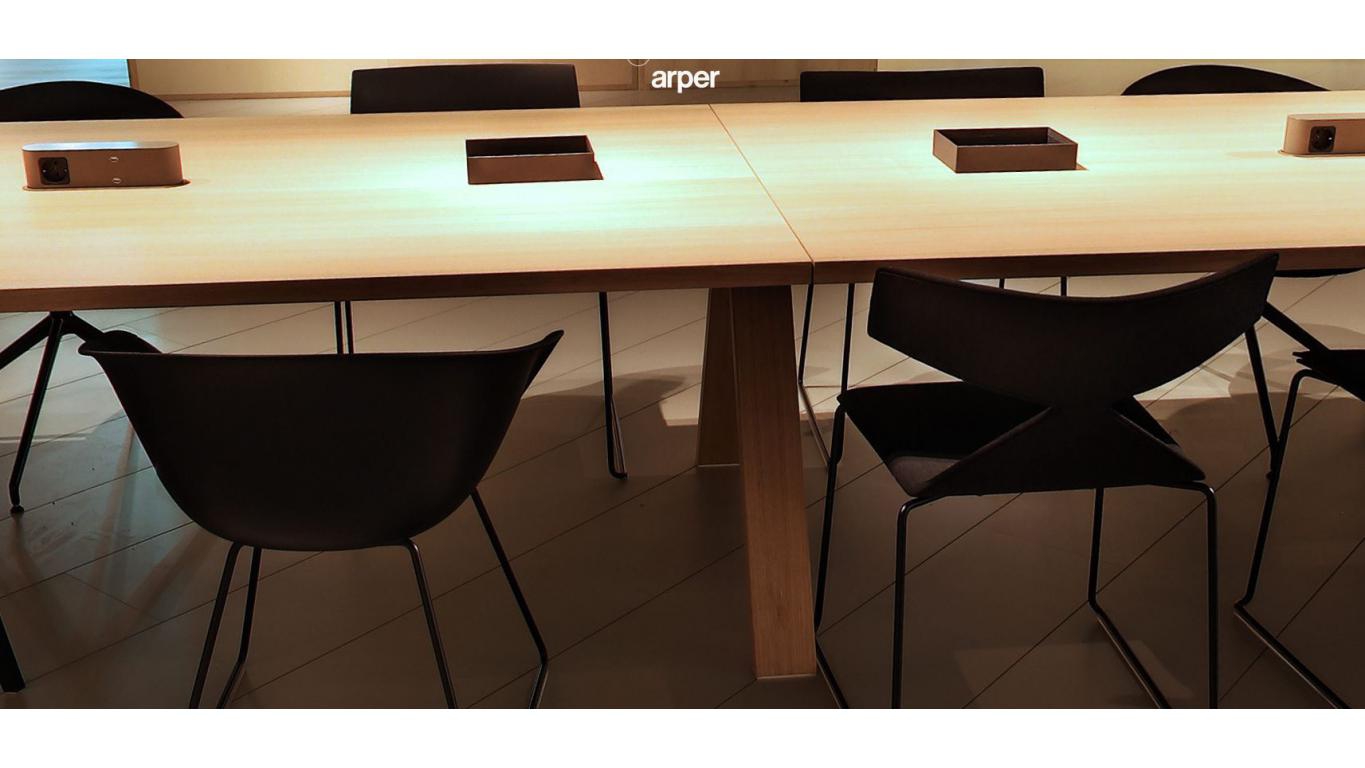 Arper Cross modulaire tafel