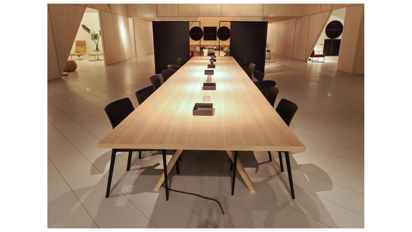 Arper Cross modulaire tafel